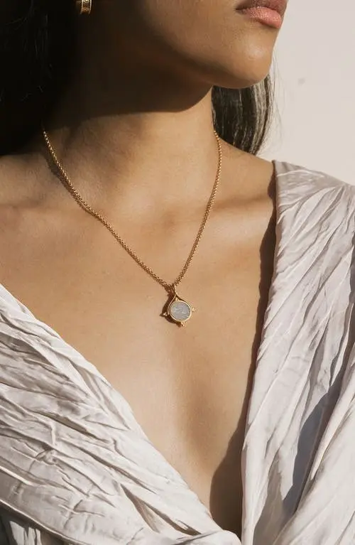 SATYA JEWELRY Path Of Awakening Labradorite Lotus Spinner Necklace