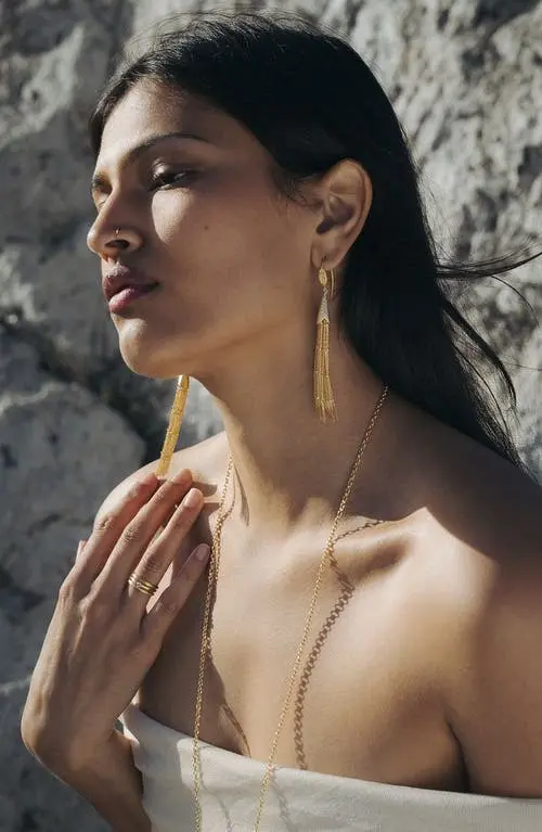 SATYA JEWELRY Paths In Motion Tassel Earrings