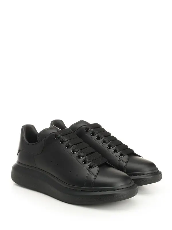 Alexander McQueen Oversize Sneaker - Black