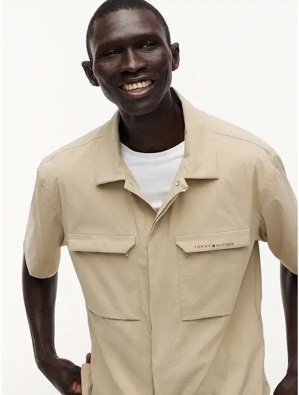 Tommy Hilfiger Relaxed Fit Utility Tech Shirt