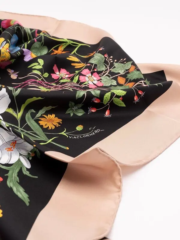 Gucci Printed Silk Foulard - Multicolor