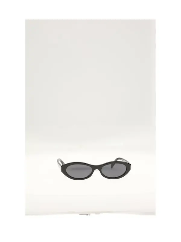 Celine Triomphe Mini 02