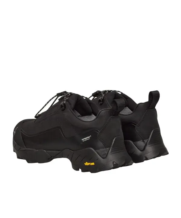 ROA Round-toe Sneakers
