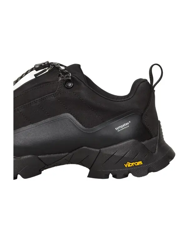 ROA Round-toe Sneakers