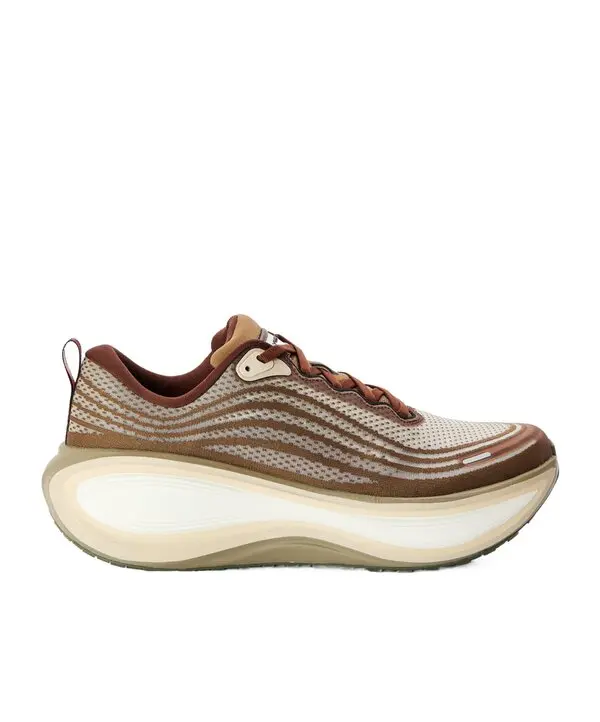 Nike Simple Sports Shoes