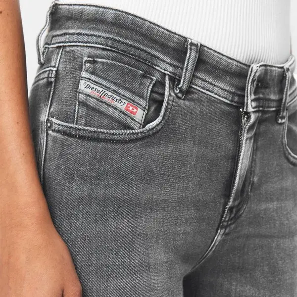DIESEL® Straight-leg Jeans