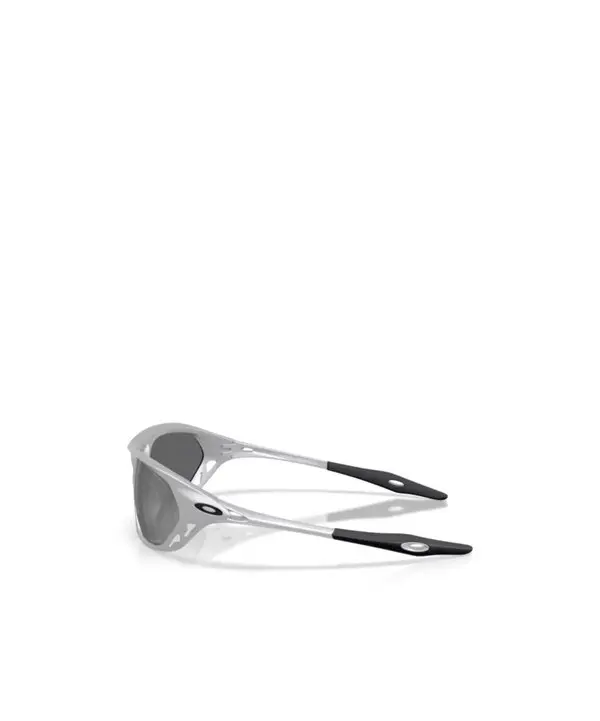 Oakley Geometric Sunglasses - Silver