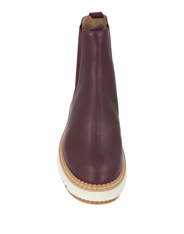 Chloé Plain Leather Chelsea Boots