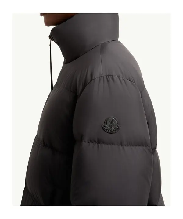 Moncler Vivantesse Short Down Jacket