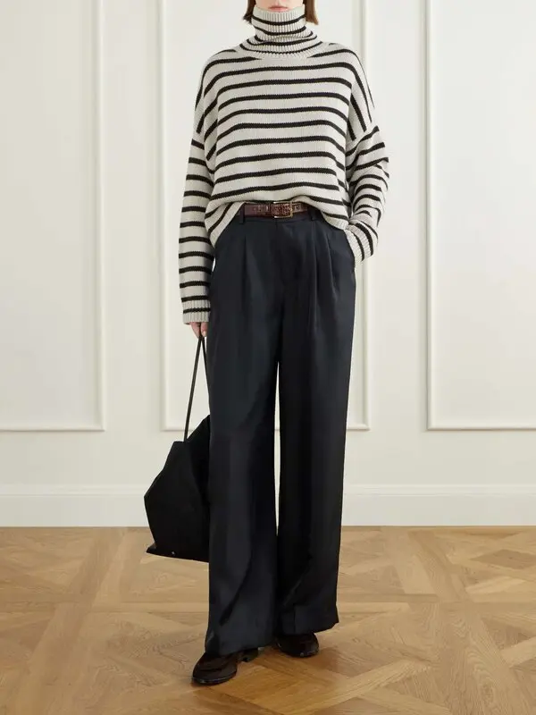 LISA YANG Zerlina Striped Cashmere Turtleneck Sweater - Black