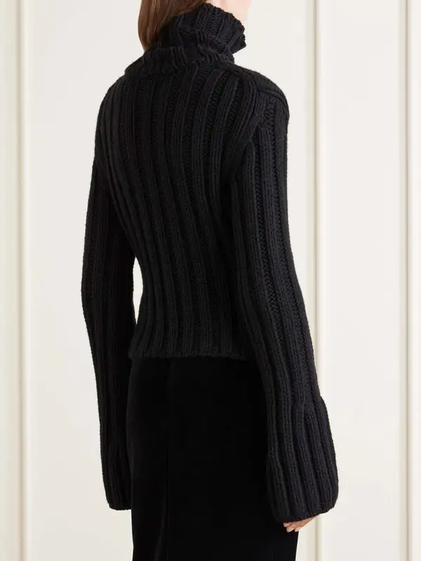 Khaite Kelly Ribbed Cashmere Sweater