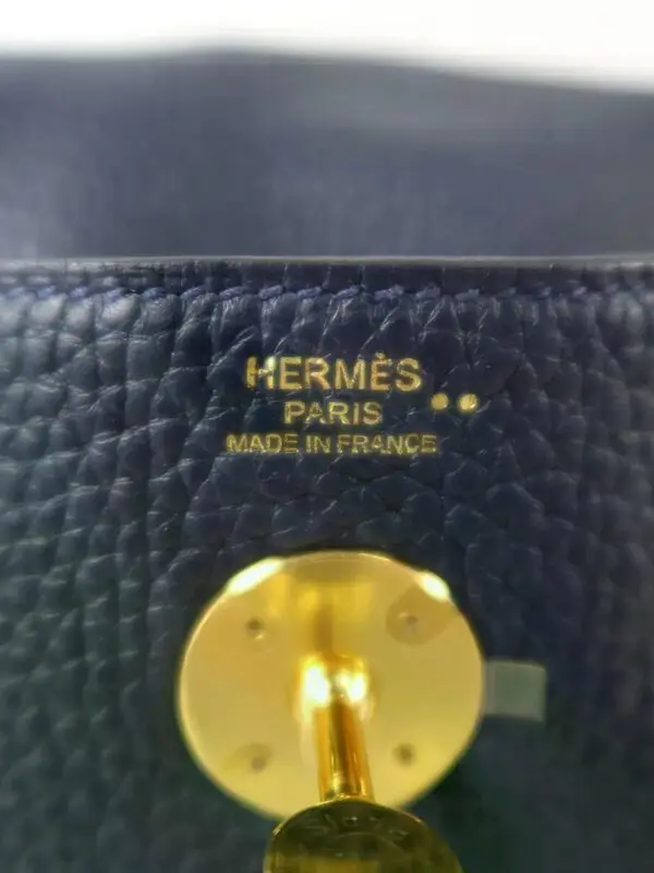 Hermès 2020 26 Lindy Two-way Shoulder Bag - Blue
