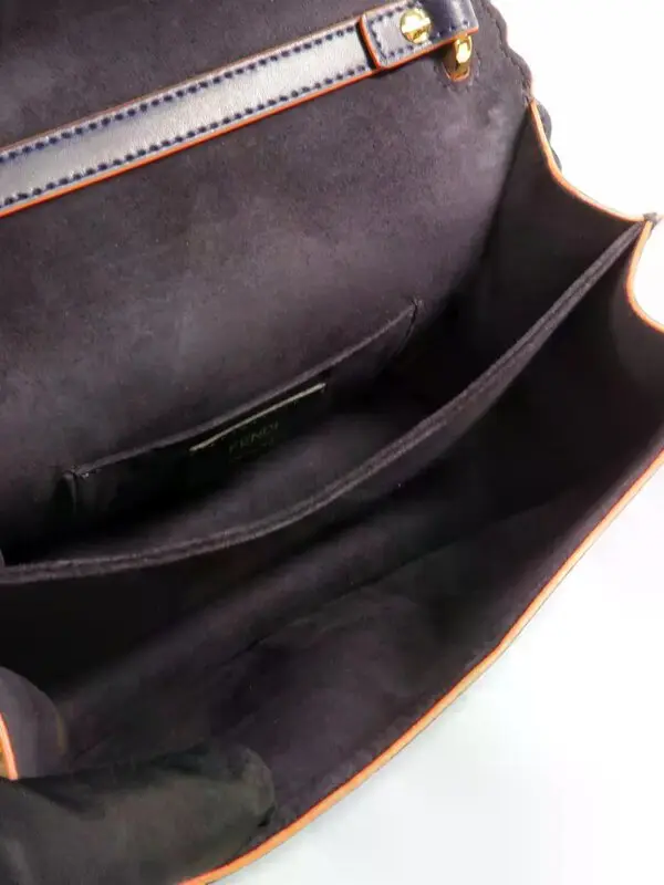 Fendi Small Kan I Scalloped-edge Shoulder Bag