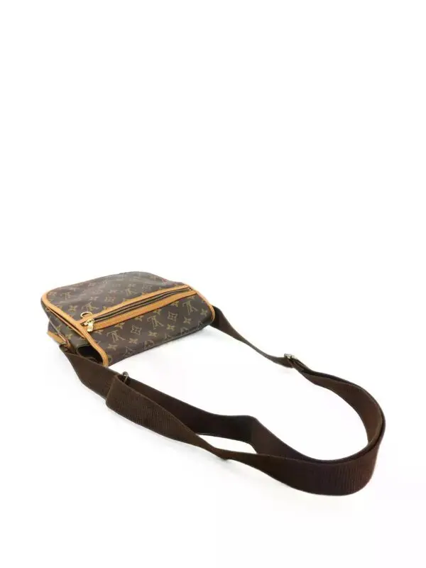 LOUIS VUITTON Bosphore Monogram Messenger Bag
