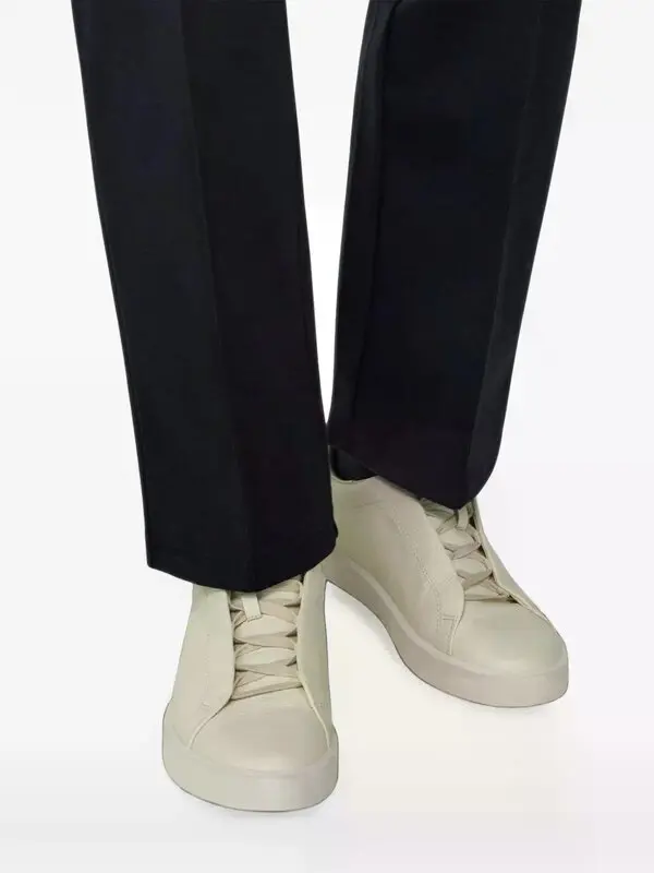 Boggi Milano Essence Trainers In Grained Leather