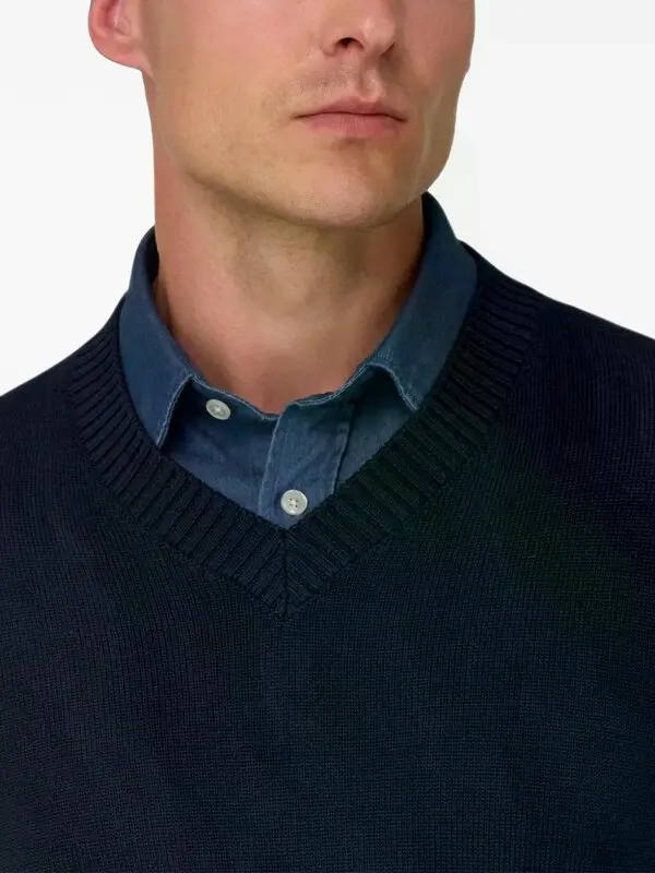Boggi Milano V-neck Jumper In Extrafine Merino Wool