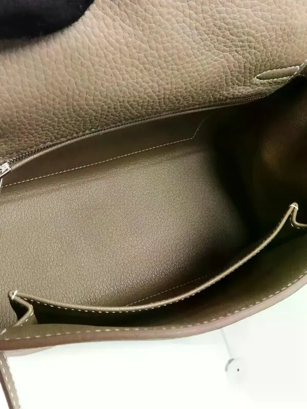 Hermès Kelly 25 Leather Shoulder Bag