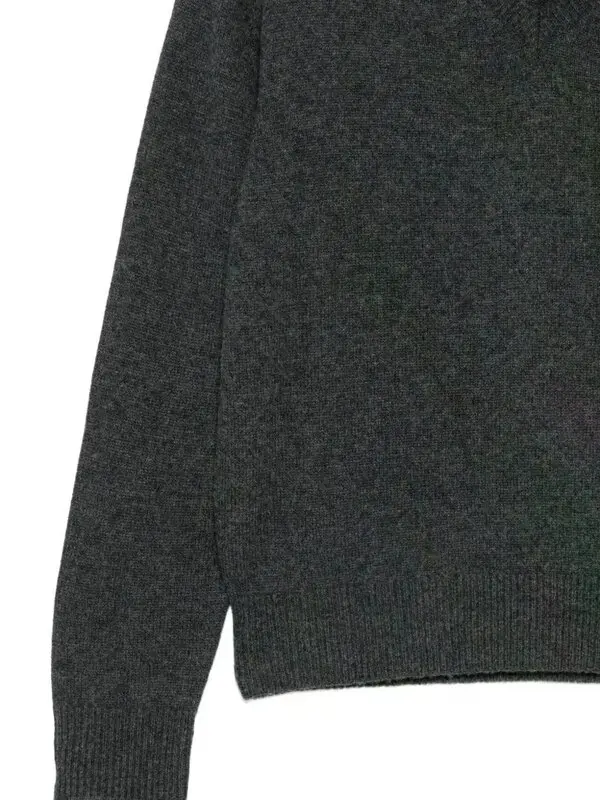 DUNST V-neck Knitted Sweater