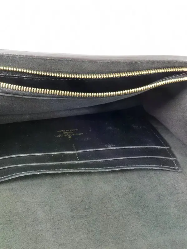 LOUIS VUITTON Dauphine Monogram Reverse Shoulder Bag