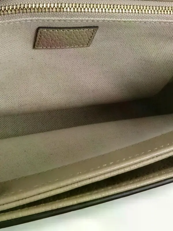 Gucci Medium Horsebit 1955 Gg Supreme Shoulder Bag - Neutrals