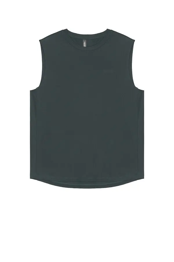 Vuori Viewpoint Muscle Tank 2.0 In Green - Hemlock