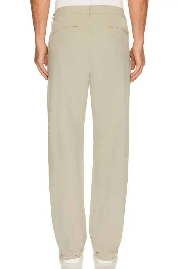 Vuori Meta Classic Fit " Trouser
