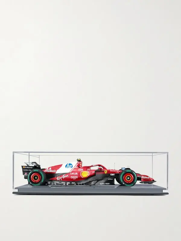 AMALGAM COLLECTION Ferrari Sf-25 Lewis Hamilton 1:8 Model Car