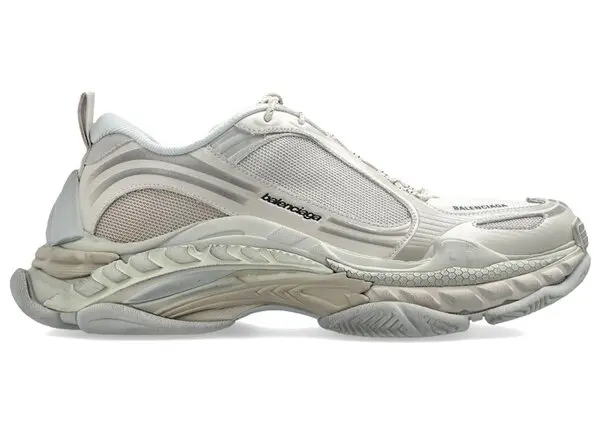 Balenciaga Triple S.2