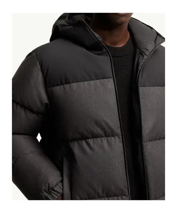 Moncler Oulojoki Hooded Mid-length Down Jacket
