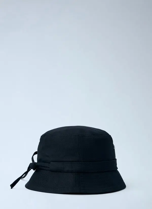 Jacquemus Le Bob Gadjo Bucket Hat
