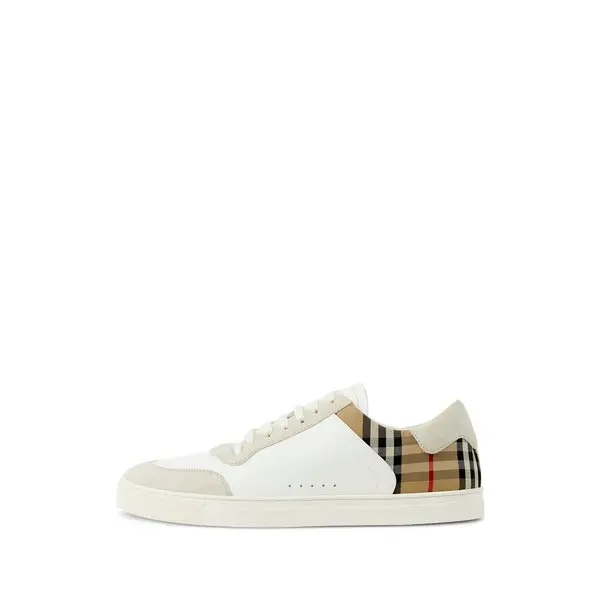 Burberry Trainers Low-tops - White