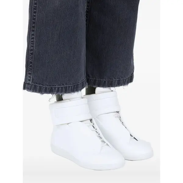 MAISON MARGIELA Trainers Hi-tops - White