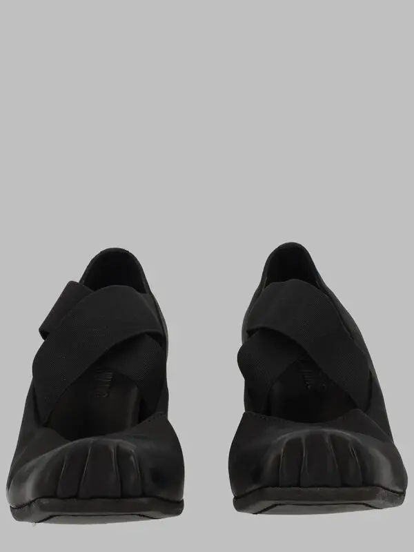 UMA WANG Ballerina In Pelle Con Tacco Medio