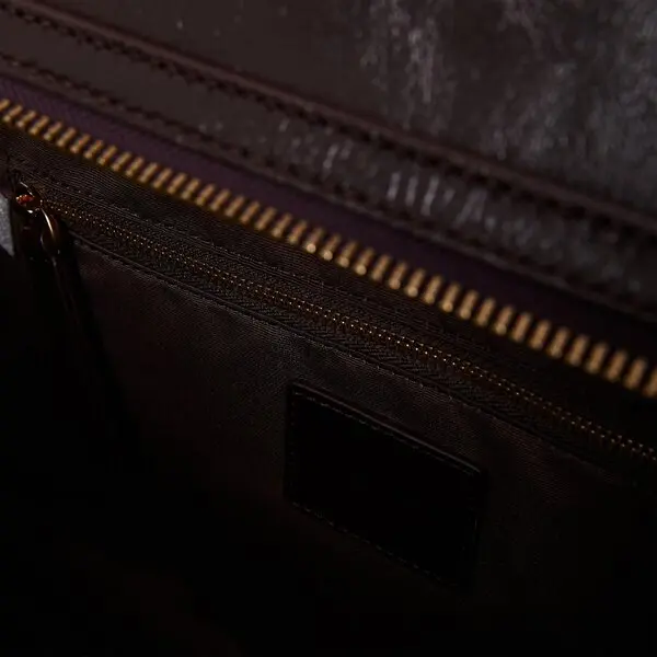 Marc Jacobs Glossy Leather Handbag - No