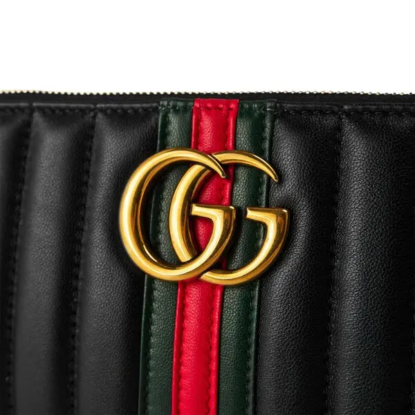 Gucci Verticalquilted Clutch
