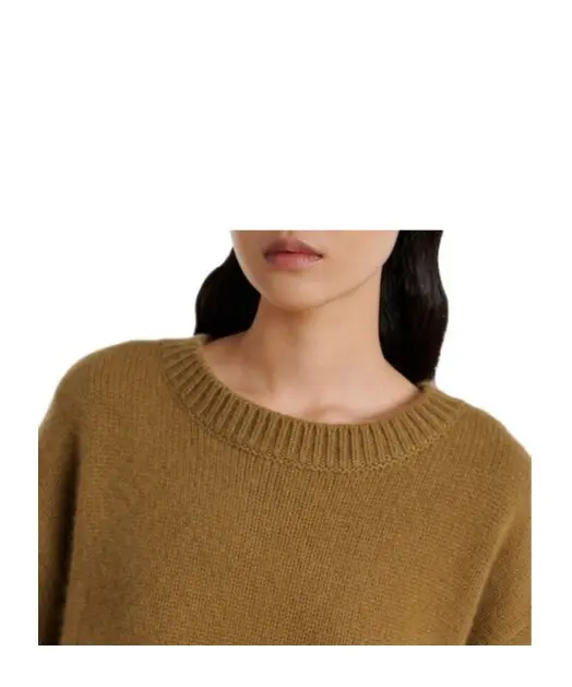 THE ROW Soft Cashmere Crewneck Sweater