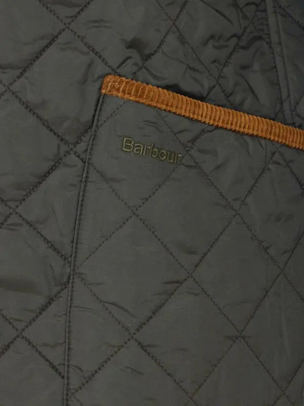 Barbour Short Quilted Waterproof Cotton Jacket With A Velvet Collar - Green