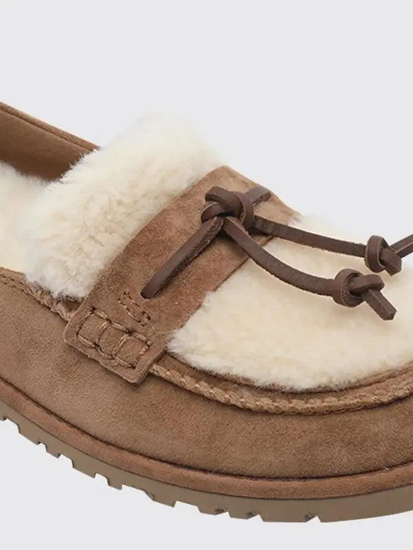 UGG Loafer
