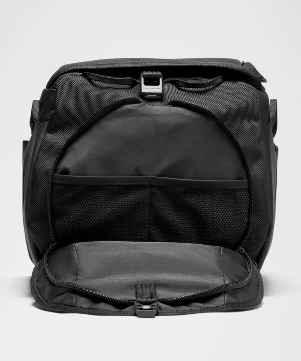 Lululemon Daily Dispatch Duffle Bag 36l