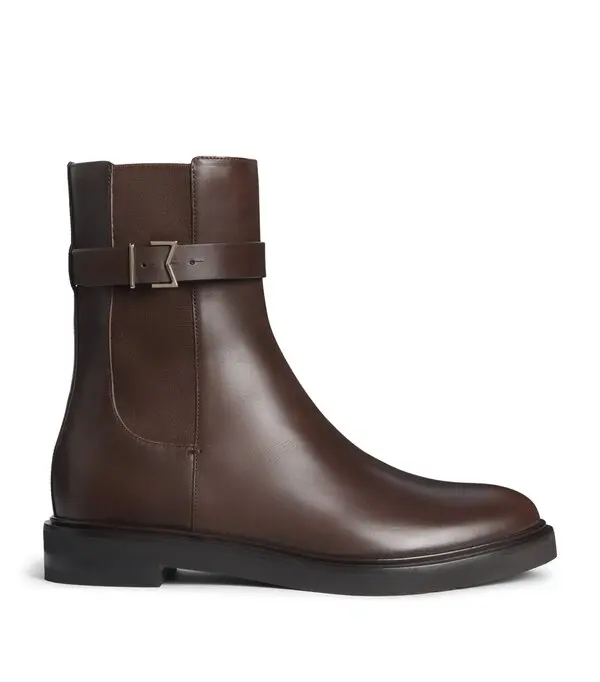 Max Mara Leather Chelsea Boots