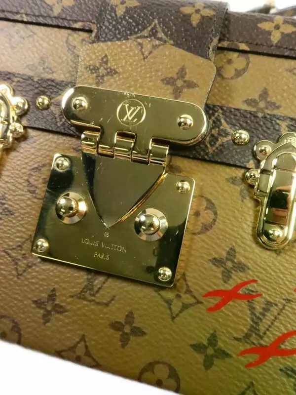 LOUIS VUITTON Petite Malle Shoulder Bag