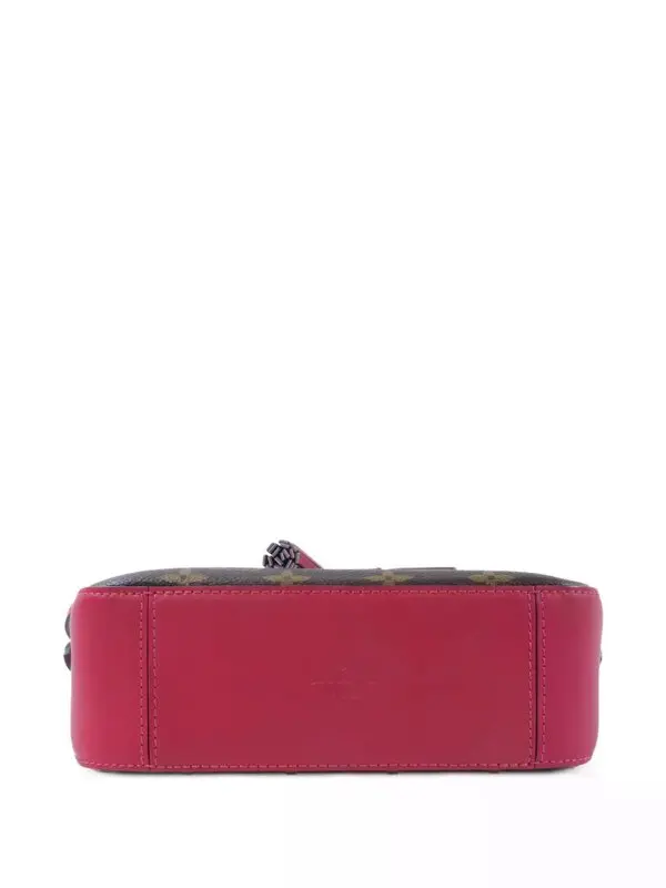 LOUIS VUITTON Saintonge Monogram Shoulder Bag - Brown