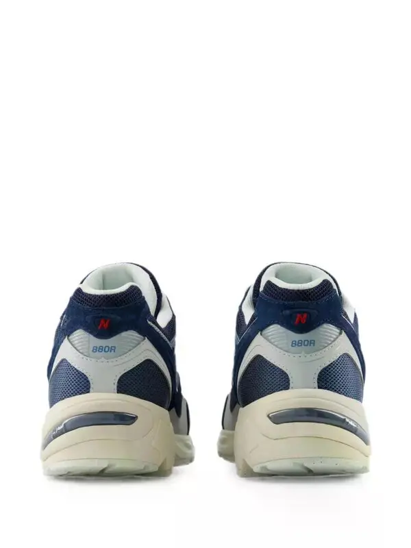 NEW BALANCE 880r Sneakers - Blue