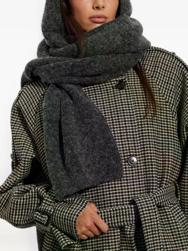 GESTUZ Gzalpha Hooded Shawl