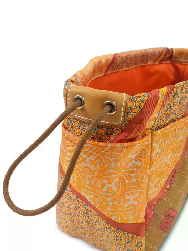 Hermès Fourbi 25 Silk Pouch - Orange