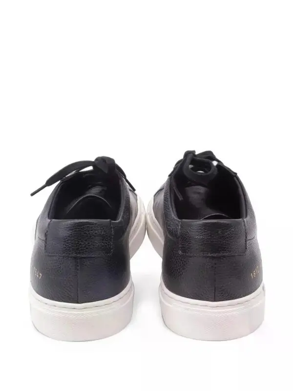 COMMON PROJECTS Achilles Low Grained Sneakers