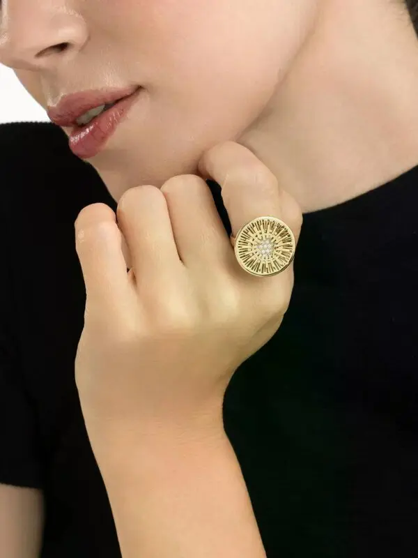 CAROL KAUFFMANN Diamond Statement Ring