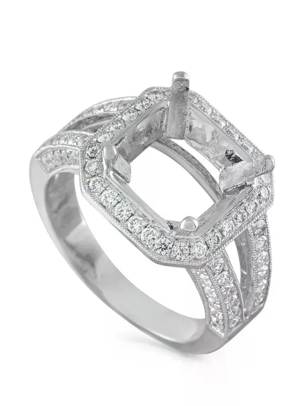 LB EXCLUSIVE Diamond Cushion Halo Ring