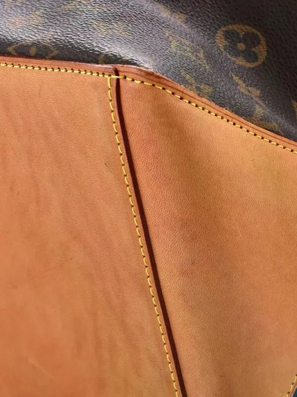 LOUIS VUITTON Cabas Mezzo Monogram Canvas Tote Bag