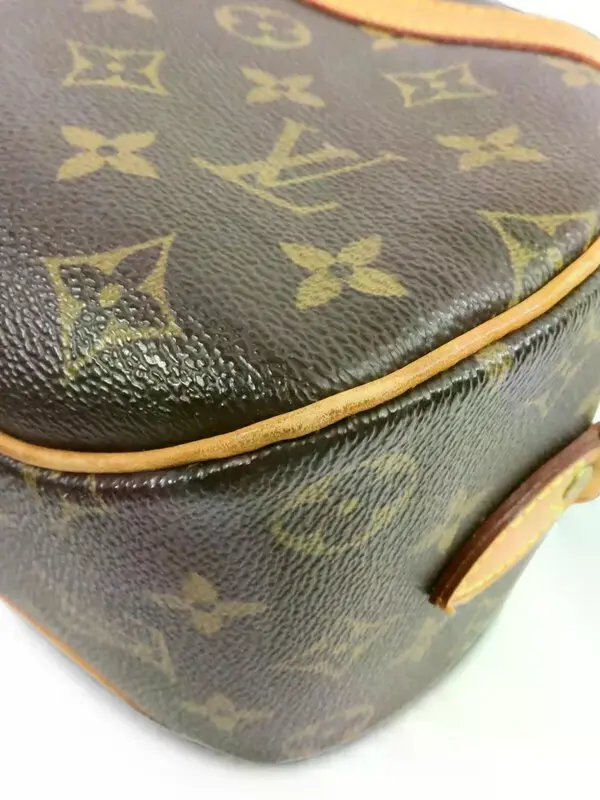 LOUIS VUITTON Blois Monogram Shoulder Bag